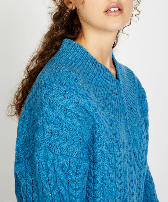 Mill Lane Cable V-neck Sweater Forget-Me-Not Blue IrelandsEye Knitwear